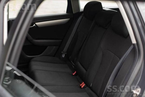 Pelēks Volkswagen Passat B7 2013 Rīga, ar dzinēja tilpumu 2.00 L un nobraukumu 304 tūkst. km par 5490 €, foto 10 vietnē AUTOMOTO.COM.LV