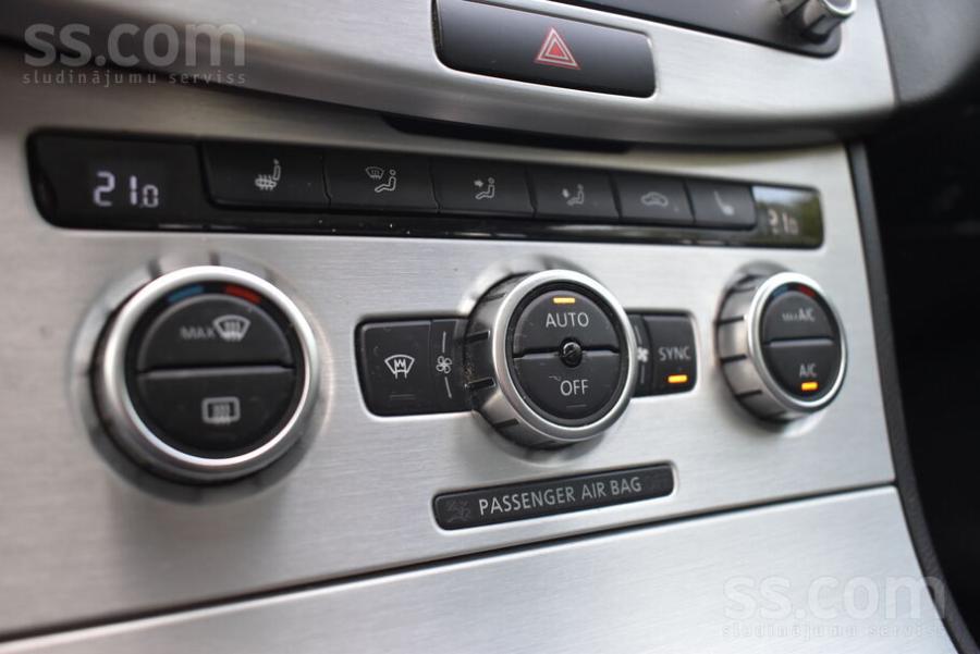 Grey Volkswagen Passat B7 2013 in Kuldiga, with an engine capacity of 2.00 L and mileage of 0 thousand km for 7490 €, photo 12 on AUTOMOTO.COM.LV
