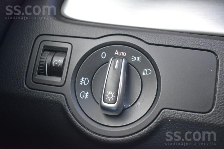 Grey Volkswagen Passat B7 2013 in Kuldiga, with an engine capacity of 2.00 L and mileage of 0 thousand km for 7490 €, photo 21 on AUTOMOTO.COM.LV