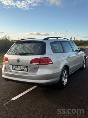 Pelēks Volkswagen Passat B7 2013 Jelgava, ar dzinēja tilpumu 2.00 L un nobraukumu 328 tūkst. km par 4590 €, foto 7 vietnē AUTOMOTO.COM.LV