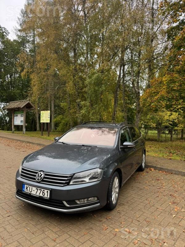Grey Volkswagen Passat B7 2013 in Riga, with an engine capacity of 2.00 L and mileage of 430 thousand km for 4000 €, photo 4 on AUTOMOTO.COM.LV