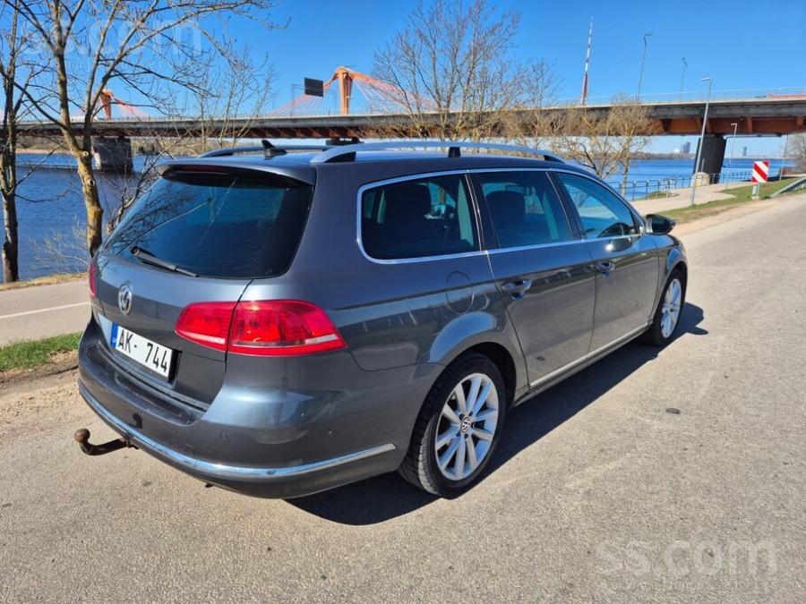 Pelēks Volkswagen Passat B7 2014 Rīga, ar dzinēja tilpumu 2.00 L un nobraukumu 320 tūkst. km par 4600 €, foto 5 vietnē AUTOMOTO.COM.LV