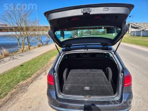 Pelēks Volkswagen Passat B7 2014 Rīga, ar dzinēja tilpumu 2.00 L un nobraukumu 320 tūkst. km par 4600 €, foto 7 vietnē AUTOMOTO.COM.LV