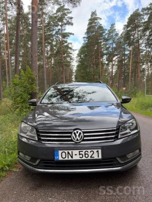 Pelēks Volkswagen Passat B7 2014 Daugavpils, ar dzinēja tilpumu 2.00 L un nobraukumu 345 tūkst. km par 3900 €, foto 6 vietnē AUTOMOTO.COM.LV