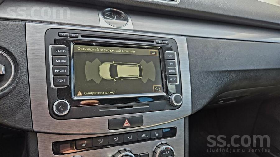 Grey Volkswagen Passat B7 2014 in Riga, with an engine capacity of 2.00 L and mileage of 321 thousand km for 6500 €, photo 18 on AUTOMOTO.COM.LV