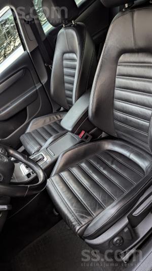 Grey Volkswagen Passat B7 2014 in Riga, with an engine capacity of 2.00 L and mileage of 321 thousand km for 6500 €, photo 19 on AUTOMOTO.COM.LV