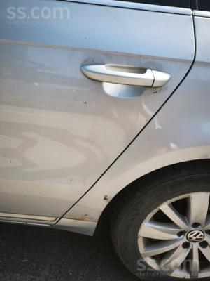 Pelēks Volkswagen Passat B7 2014 Rīga, ar dzinēja tilpumu 1.80 L un nobraukumu 360 tūkst. km par 1100 €, foto 8 vietnē AUTOMOTO.COM.LV