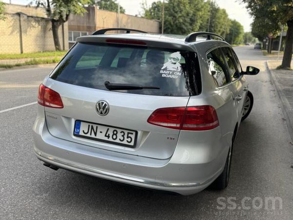 Pelēks Volkswagen Passat B7 2014 Jelgava, ar dzinēja tilpumu 1.80 L un nobraukumu 342 tūkst. km par 2200 €, foto 5 vietnē AUTOMOTO.COM.LV
