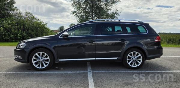 Pelēks Volkswagen Passat B7 2014 Bauska, ar dzinēja tilpumu 2.00 L un nobraukumu 318 tūkst. km par 7000 €, foto 4 vietnē AUTOMOTO.COM.LV