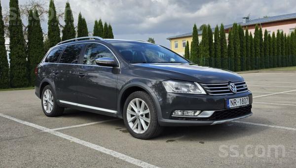 Pelēks Volkswagen Passat B7 2014 Bauska, ar dzinēja tilpumu 2.00 L un nobraukumu 318 tūkst. km par 7000 €, foto 9 vietnē AUTOMOTO.COM.LV