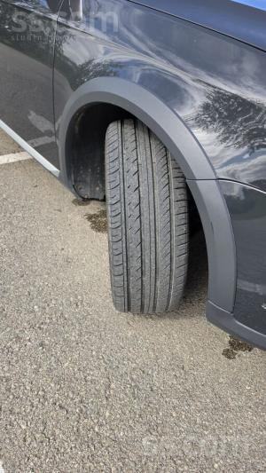 Grey Volkswagen Passat B7 2014 in Bauska, with an engine capacity of 2.00 L and mileage of 318 thousand km for 7000 €, photo 11 on AUTOMOTO.COM.LV