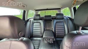 Grey Volkswagen Passat B7 2014 in Bauska, with an engine capacity of 2.00 L and mileage of 318 thousand km for 7000 €, photo 17 on AUTOMOTO.COM.LV