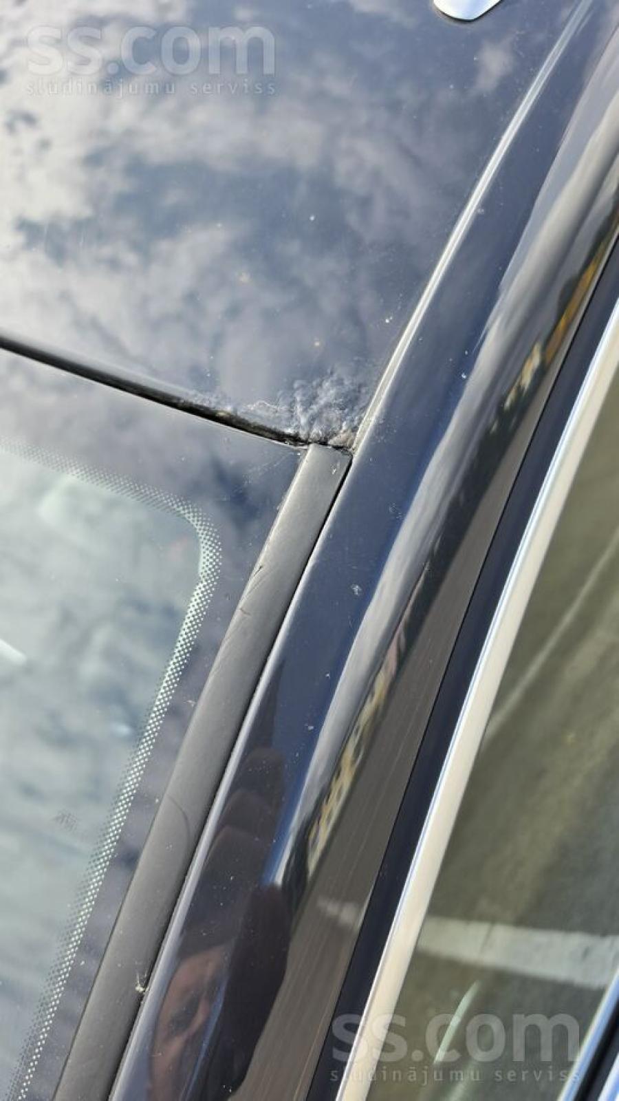 Grey Volkswagen Passat B7 2014 in Bauska, with an engine capacity of 2.00 L and mileage of 318 thousand km for 7000 €, photo 30 on AUTOMOTO.COM.LV