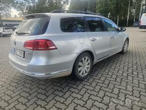Pelēks Volkswagen Passat B7 2014 Valmiera, ar dzinēja tilpumu 2.00 L un nobraukumu 500 tūkst. km par 2950 €, foto 9 vietnē AUTOMOTO.COM.LV