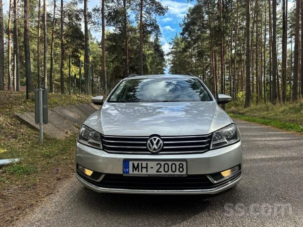 Pelēks Volkswagen Passat B7 2014 Rīga, ar dzinēja tilpumu 2.00 L un nobraukumu 322 tūkst. km par 4950 €, foto 4 vietnē AUTOMOTO.COM.LV