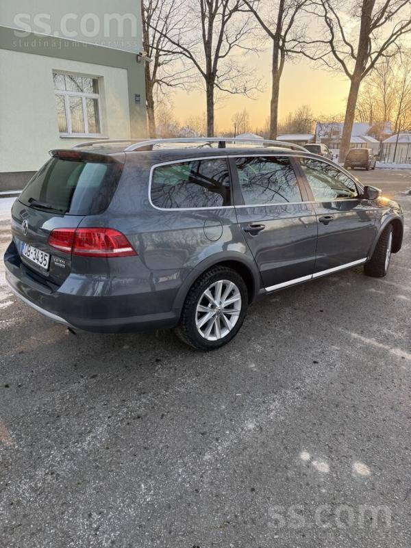 Pelēks Volkswagen Passat B7 2015 Cēsis, ar dzinēja tilpumu 2.00 L un nobraukumu 355 tūkst. km par 7500 €, foto 5 vietnē AUTOMOTO.COM.LV