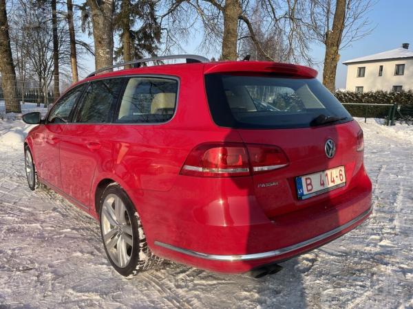 Sarkans Volkswagen Passat B7 2011 Rīga, ar dzinēja tilpumu 2.00 L un nobraukumu 260 tūkst. km par 5290 €, foto 3 vietnē AUTOMOTO.COM.LV
