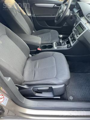 Volkswagen Passat B7 2011 Rīga, ar dzinēja tilpumu 2.00 L un nobraukumu 290 tūkst. km par 3590 €, foto 12 vietnē AUTOMOTO.COM.LV