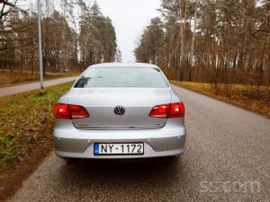 Volkswagen Passat B7 2012 in Jelgava, with an engine capacity of 1.80 L and mileage of 221 thousand km for 4500 €, photo 9 on AUTOMOTO.COM.LV