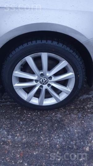 Volkswagen Passat B7 2012 in Riga, with an engine capacity of 2.00 L and mileage of 277 thousand km for 5300 €, photo 7 on AUTOMOTO.COM.LV