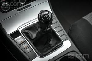 Volkswagen Passat B7 2013 in Riga, with an engine capacity of 1.40 L and mileage of 224 thousand km for 3990 €, photo 23 on AUTOMOTO.COM.LV