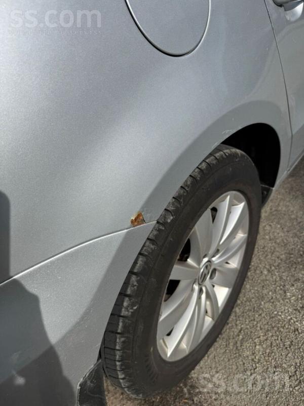 Volkswagen Passat B7 2014 in Riga, with an engine capacity of 2.00 L and mileage of 176 thousand km for 8000 €, photo 7 on AUTOMOTO.COM.LV