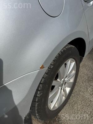 Volkswagen Passat B7 2014 Rīga, ar dzinēja tilpumu 2.00 L un nobraukumu 176 tūkst. km par 8000 €, foto 8 vietnē AUTOMOTO.COM.LV