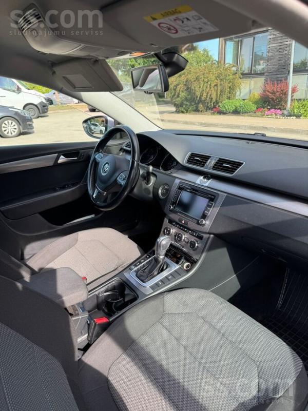 Volkswagen Passat B7 2014 in Riga, with an engine capacity of 2.00 L and mileage of 176 thousand km for 8000 €, photo 10 on AUTOMOTO.COM.LV