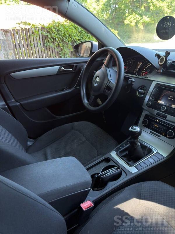 Volkswagen Passat B7 2011 Preiļi, ar dzinēja tilpumu 2.00 L un nobraukumu 318 tūkst. km par 2750 €, foto 9 vietnē AUTOMOTO.COM.LV