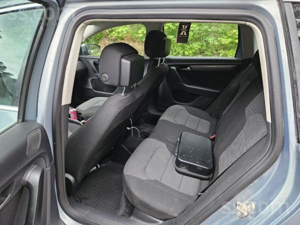 Volkswagen Passat B7 2012 Bauska, ar dzinēja tilpumu 2.00 L un nobraukumu 437 tūkst. km par 3650 €, foto 5 vietnē AUTOMOTO.COM.LV
