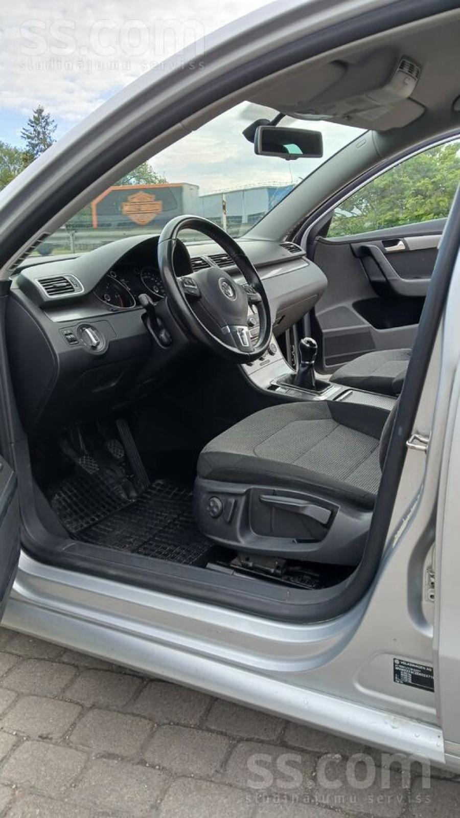 Volkswagen Passat B7 2012 Liepāja, ar dzinēja tilpumu 2.00 L un nobraukumu 298 tūkst. km par 5550 €, foto 7 vietnē AUTOMOTO.COM.LV