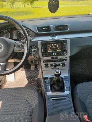 Volkswagen Passat B7 2012 in Gulbene, with an engine capacity of 1.60 L and mileage of 291 thousand km for 6000 €, photo 7 on AUTOMOTO.COM.LV