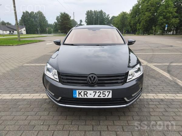Volkswagen Passat B7 2012 in Jelgava, with an engine capacity of 2.00 L and mileage of 420 thousand km for 6200 €, photo 2 on AUTOMOTO.COM.LV