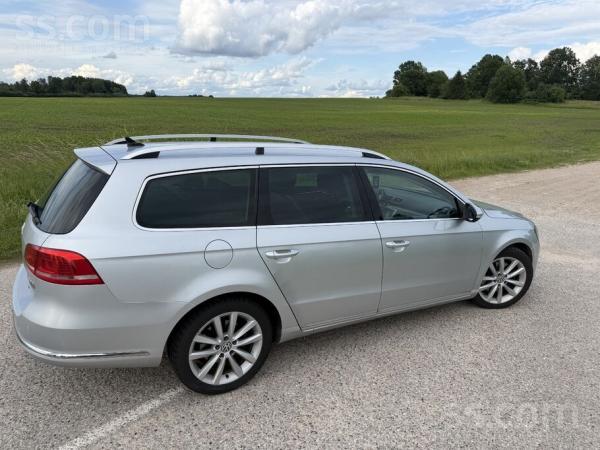 Volkswagen Passat B7 2012 in Ogre, with an engine capacity of 2.00 L and mileage of 225 thousand km for 5350 €, photo 4 on AUTOMOTO.COM.LV