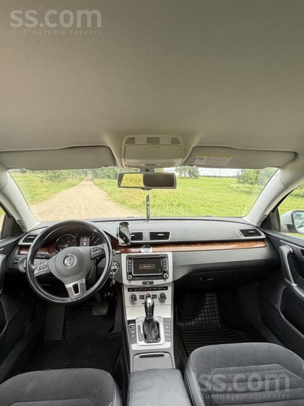 Volkswagen Passat B7 2012 in Ogre, with an engine capacity of 2.00 L and mileage of 225 thousand km for 5350 €, photo 8 on AUTOMOTO.COM.LV