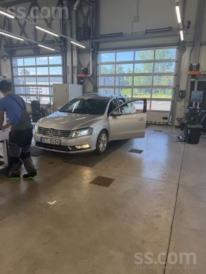 Volkswagen Passat B7 2012 Ogre, ar dzinēja tilpumu 2.00 L un nobraukumu 225 tūkst. km par 5350 €, foto 15 vietnē AUTOMOTO.COM.LV