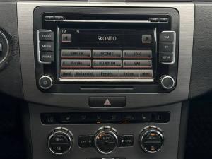 Volkswagen Passat B7 2012 Rīga, ar dzinēja tilpumu 2.00 L un nobraukumu 296 tūkst. km par 4480 €, foto 14 vietnē AUTOMOTO.COM.LV