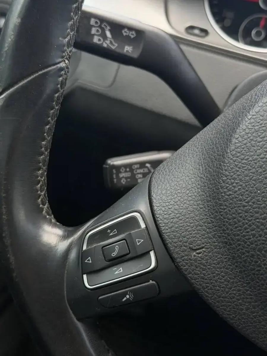 Volkswagen Passat B7 2012 Rīga, ar dzinēja tilpumu 2.00 L un nobraukumu 296 tūkst. km par 4480 €, foto 16 vietnē AUTOMOTO.COM.LV