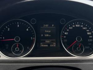 Volkswagen Passat B7 2012 Rīga, ar dzinēja tilpumu 2.00 L un nobraukumu 296 tūkst. km par 4480 €, foto 19 vietnē AUTOMOTO.COM.LV