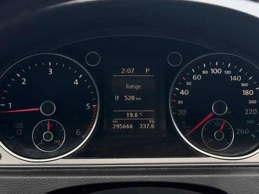 Volkswagen Passat B7 2012 Rīga, ar dzinēja tilpumu 2.00 L un nobraukumu 296 tūkst. km par 4480 €, foto 19 vietnē AUTOMOTO.COM.LV