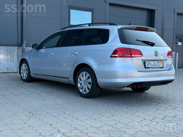Volkswagen Passat B7 2013 in Riga, with an engine capacity of 2.00 L and mileage of 288 thousand km for 4800 €, photo 3 on AUTOMOTO.COM.LV