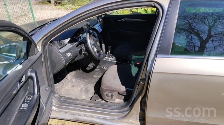 Volkswagen Passat B7 2015 in Riga, with an engine capacity of 2.00 L and mileage of 700 thousand km for 1200 €, photo 5 on AUTOMOTO.COM.LV