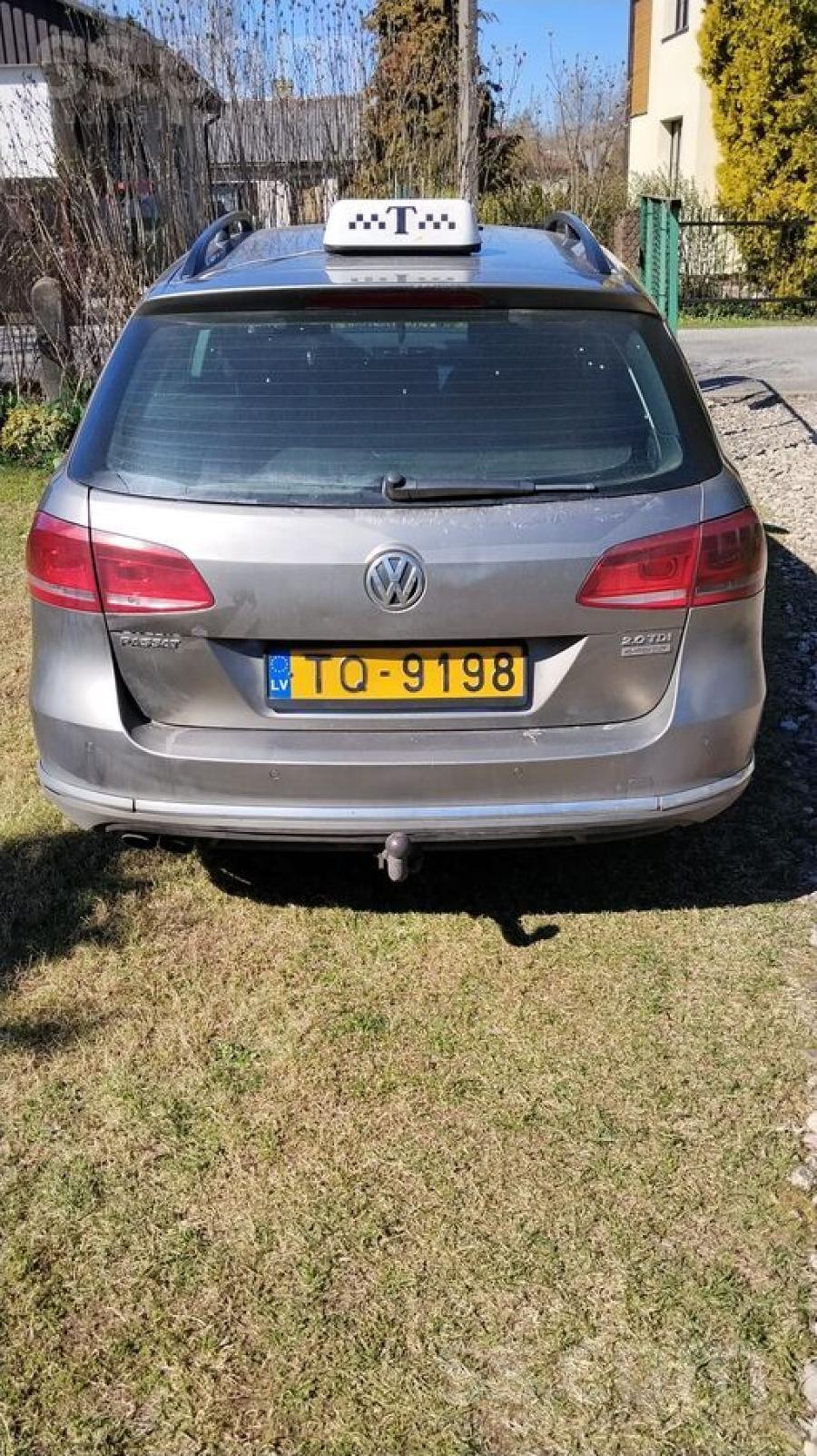 Volkswagen Passat B7 2015 in Riga, with an engine capacity of 2.00 L and mileage of 700 thousand km for 1200 €, photo 9 on AUTOMOTO.COM.LV