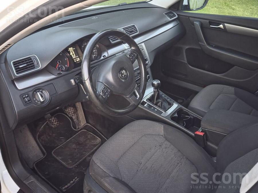 Balts Volkswagen Passat B7 2011 Jēkabpils, ar dzinēja tilpumu 1.60 L un nobraukumu 270 tūkst. km par 2999 €, foto 7 vietnē AUTOMOTO.COM.LV