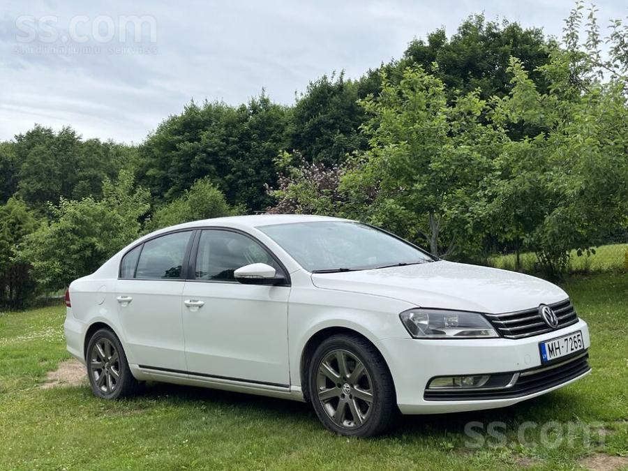 Balts Volkswagen Passat B7 2011 Gulbene, ar dzinēja tilpumu 1.60 L un nobraukumu 353 tūkst. km par 4350 €, foto 1 vietnē AUTOMOTO.COM.LV