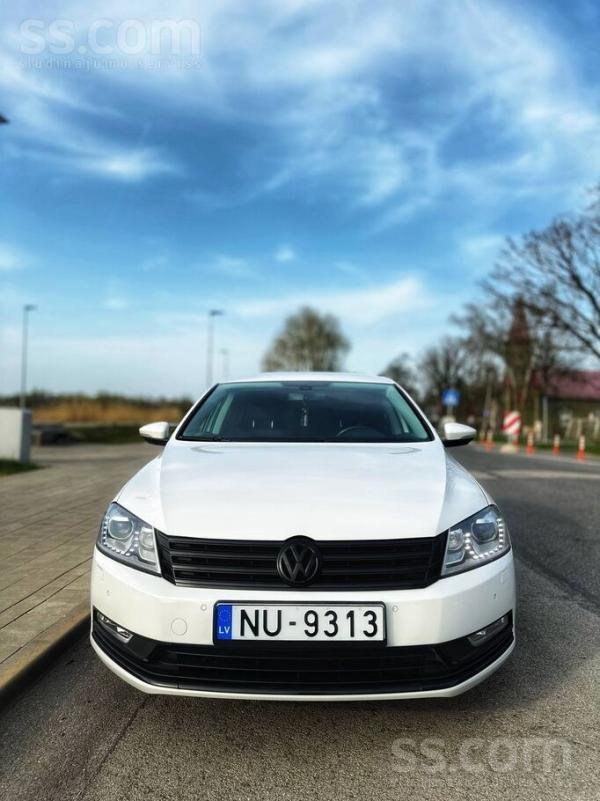 Balts Volkswagen Passat B7 2012 Rīga, ar dzinēja tilpumu 1.40 L un nobraukumu 299 tūkst. km par 4850 €, foto 2 vietnē AUTOMOTO.COM.LV