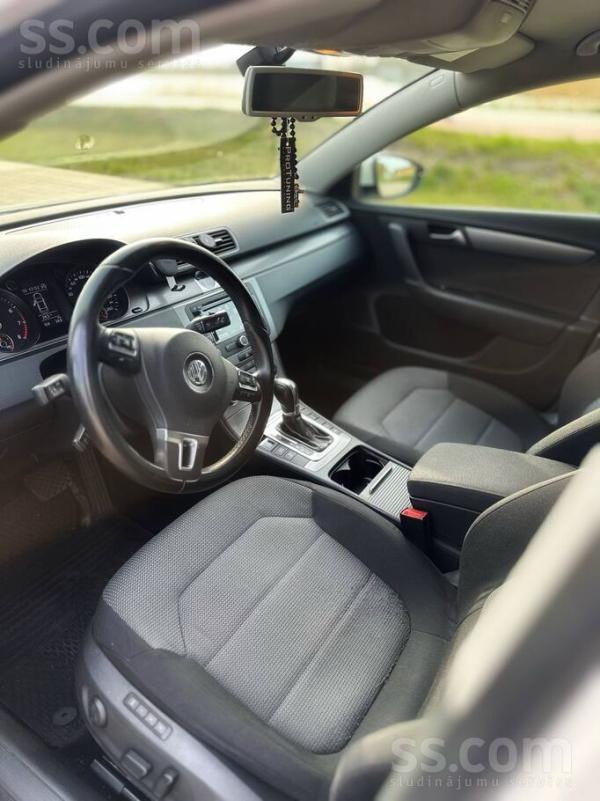 Balts Volkswagen Passat B7 2012 Rīga, ar dzinēja tilpumu 1.40 L un nobraukumu 299 tūkst. km par 4850 €, foto 6 vietnē AUTOMOTO.COM.LV