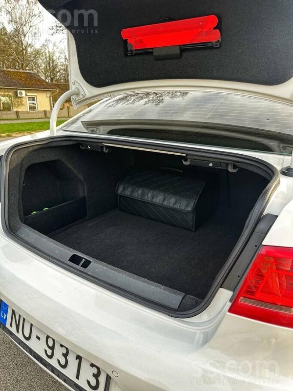 Balts Volkswagen Passat B7 2012 Rīga, ar dzinēja tilpumu 1.40 L un nobraukumu 299 tūkst. km par 4850 €, foto 8 vietnē AUTOMOTO.COM.LV
