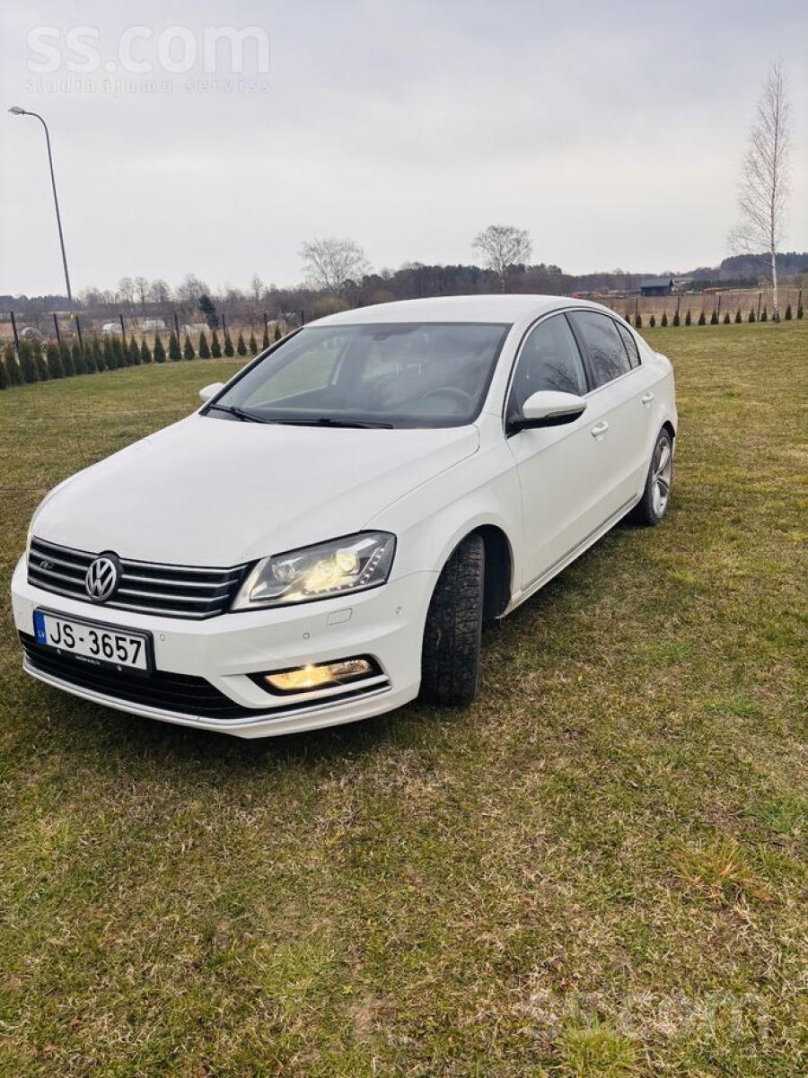 Balts Volkswagen Passat B7 2014 Ventspils, ar dzinēja tilpumu 1.40 L un nobraukumu 112 tūkst. km par 6900 €, foto 1 vietnē AUTOMOTO.COM.LV