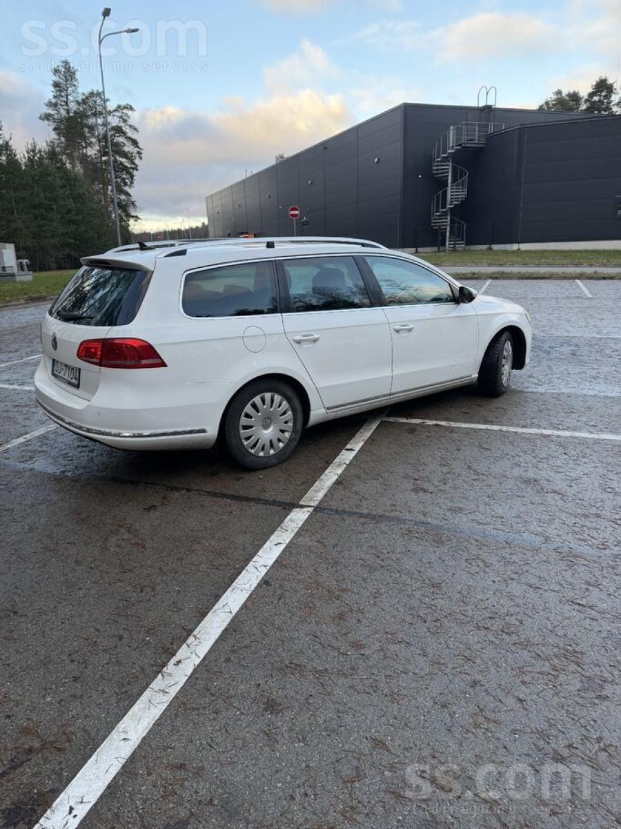 Balts Volkswagen Passat B7 2011 Rīga, ar dzinēja tilpumu 2.00 L un nobraukumu 266 tūkst. km par 4800 €, foto 3 vietnē AUTOMOTO.COM.LV